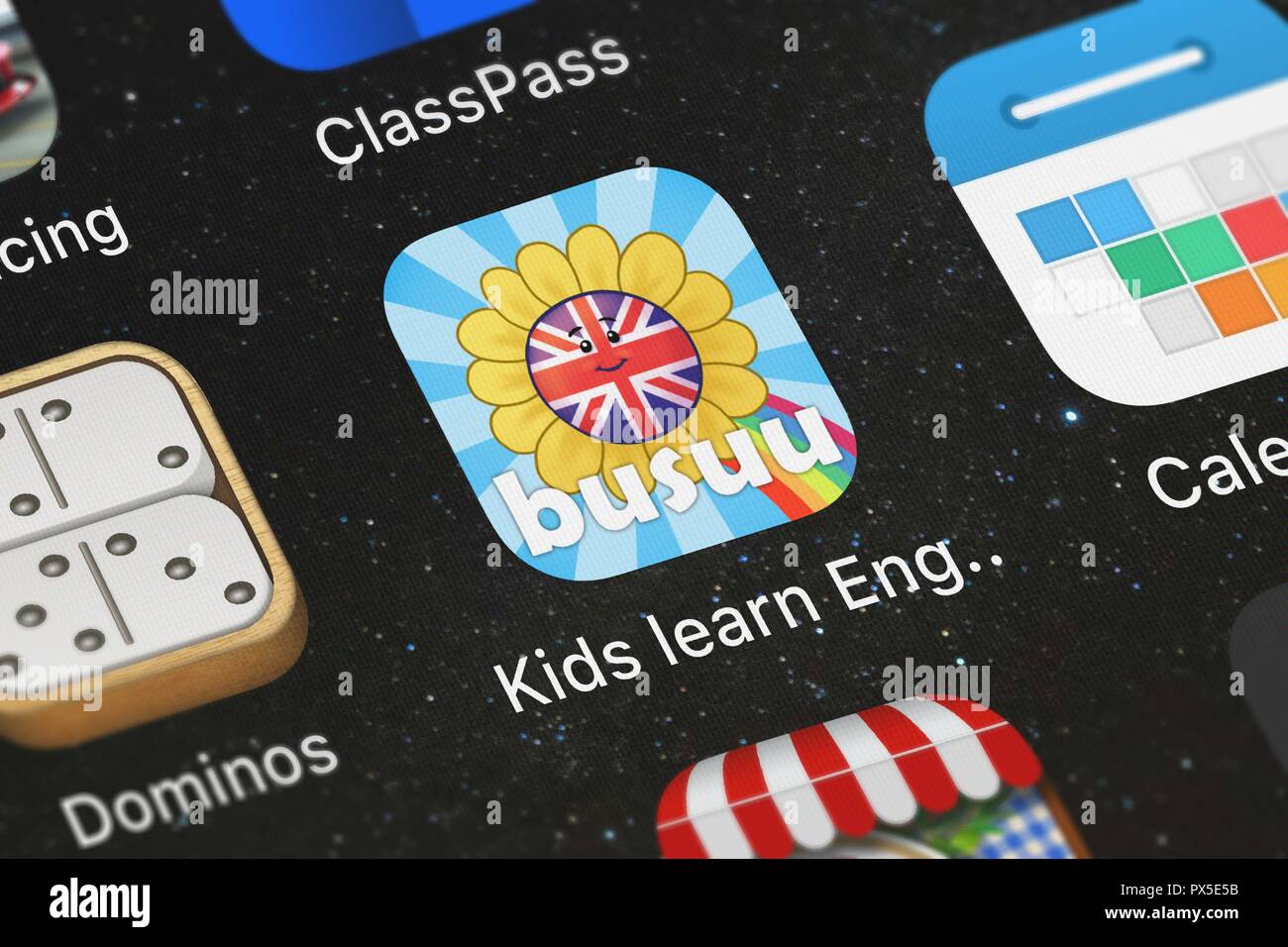 Kids learn english with busuu hi-res stock photography and images - Alamy