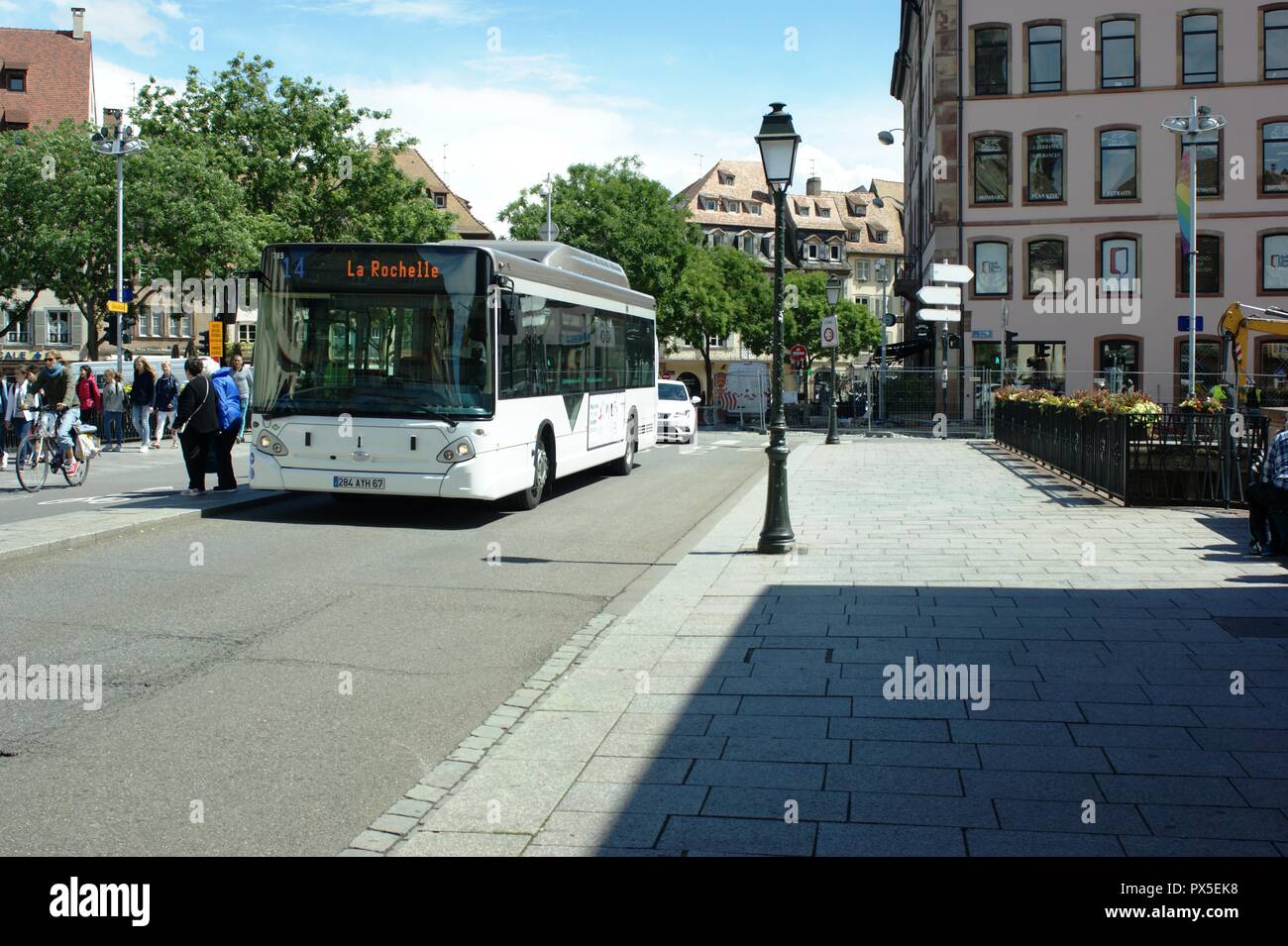 Single Deck High Resolution Stock Photography and Images - Alamy