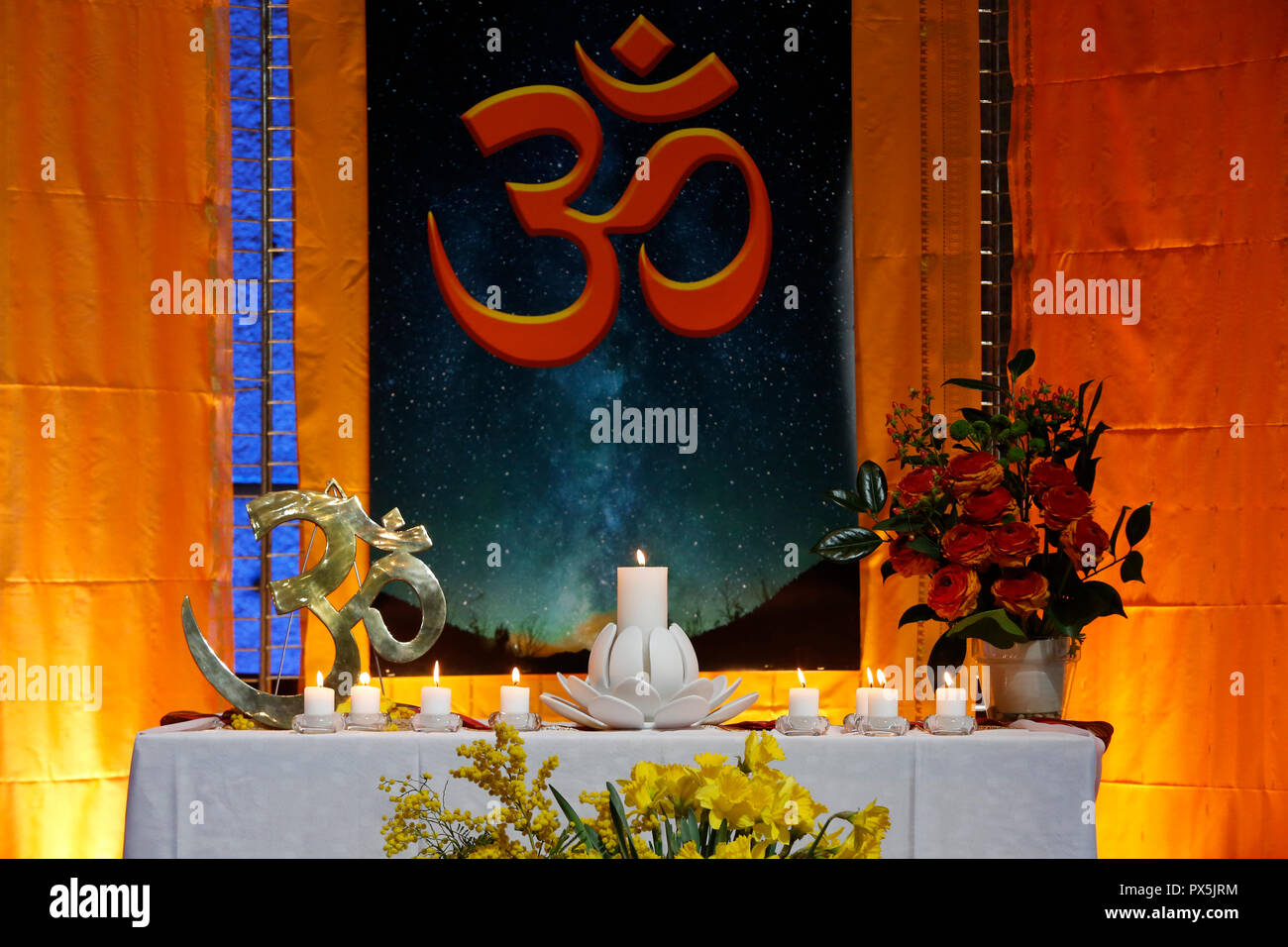 Vedic symbol hi-res stock photography and images - Alamy