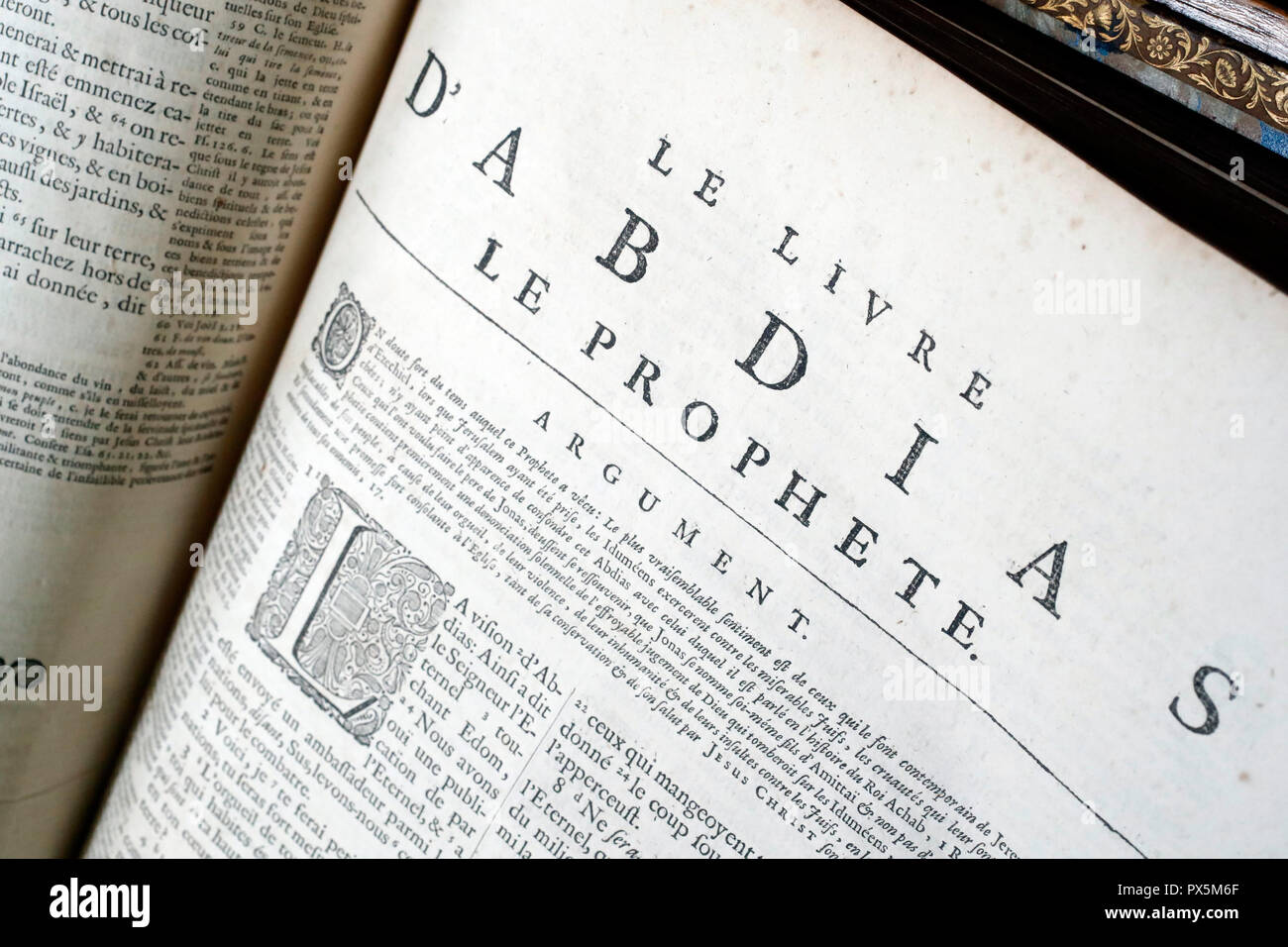 Old bible in French, 1669. Old Testament. Minor Prophet. Obadiah Stock ...