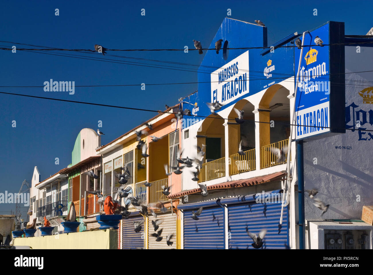 Mercado de mariscos exterior hi-res stock photography and images - Alamy