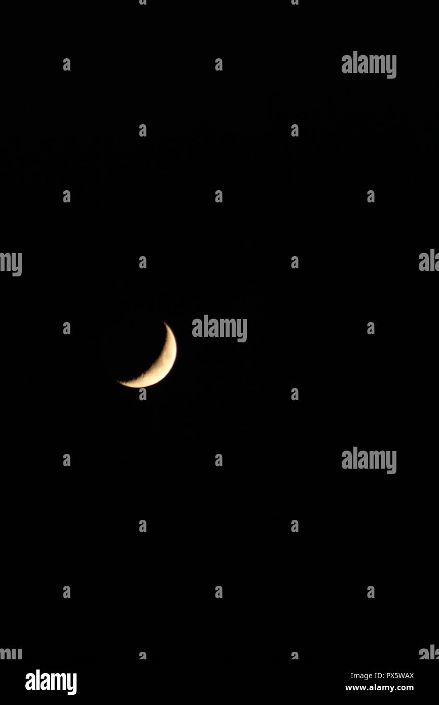 Hd moon hi-res stock photography and images - Alamy