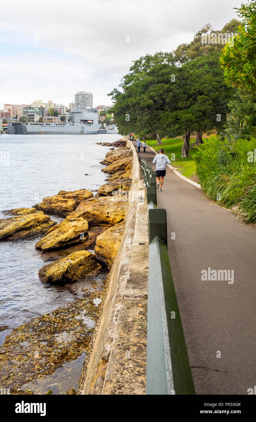 Sydney royal botanic gardens run hi-res stock photography and images ...