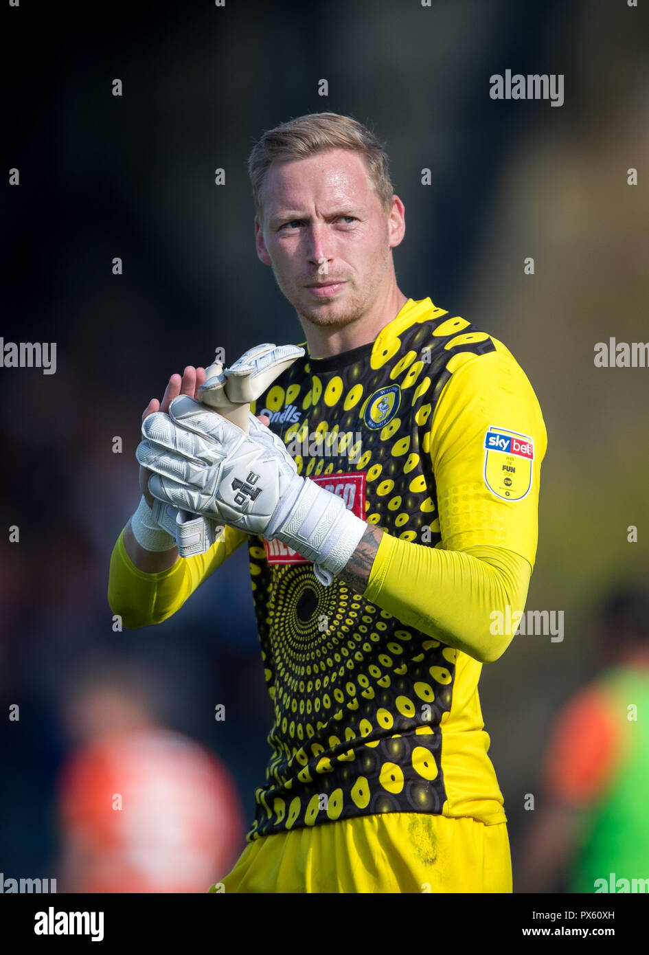 Luton town hi-res stock photography and images - Alamy