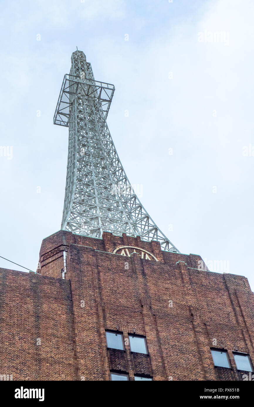Radio transmission tower hi-res stock photography and images - Alamy