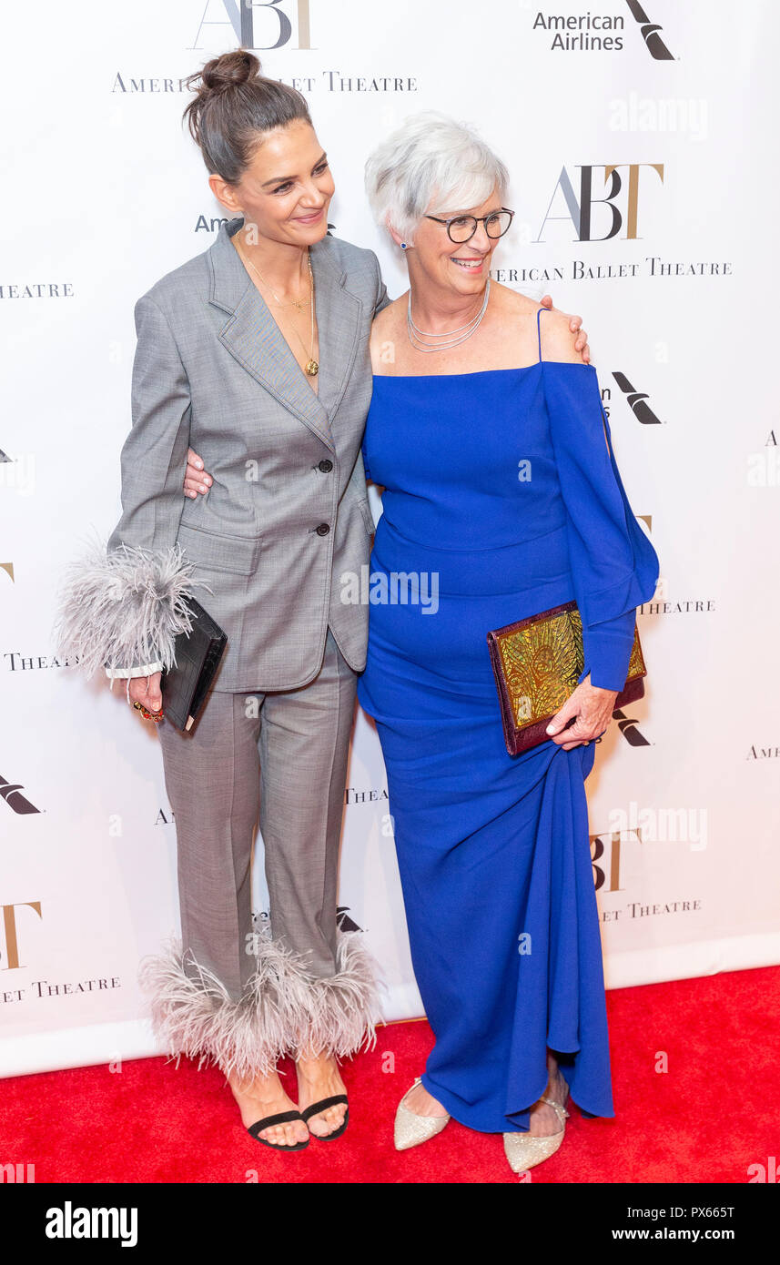 New York, United States. 17th Oct, 2018. Katie Holmes and Kathleen ...
