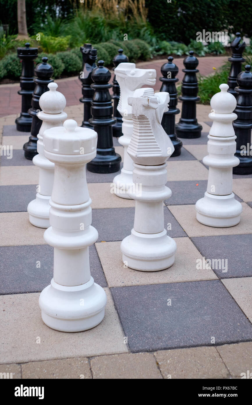 big chess pieces Stock Photo - Alamy