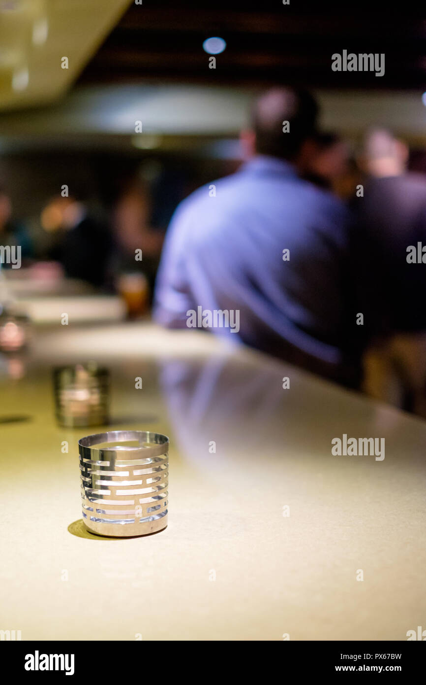 Vintage party talking hi-res stock photography and images - Alamy