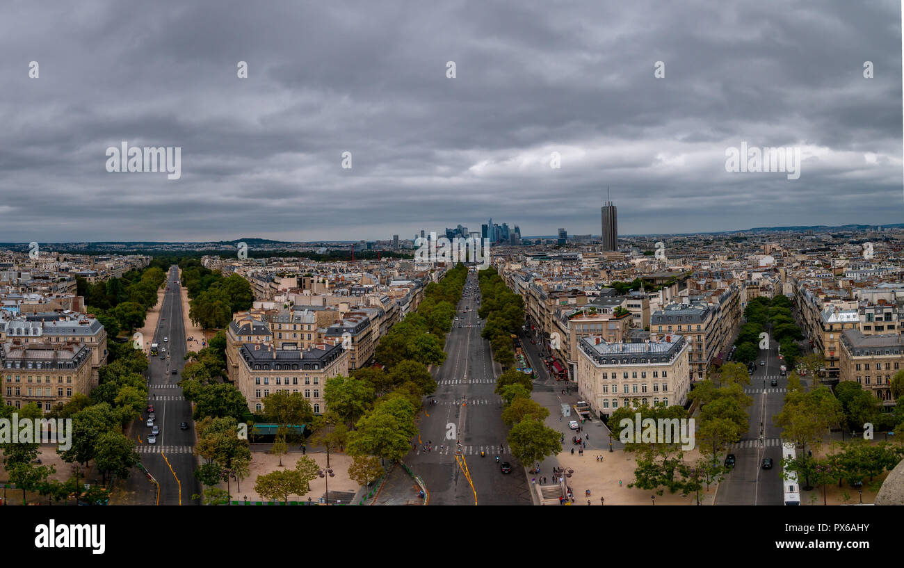 Paris defense arc de triumph hi-res stock photography and images - Alamy