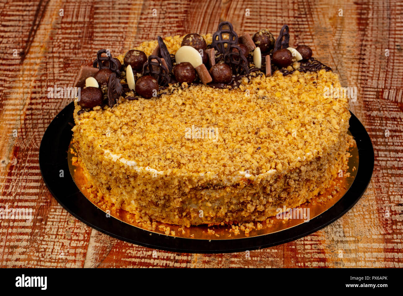 Sweet delicous tasty round cake Stock Photo - Alamy