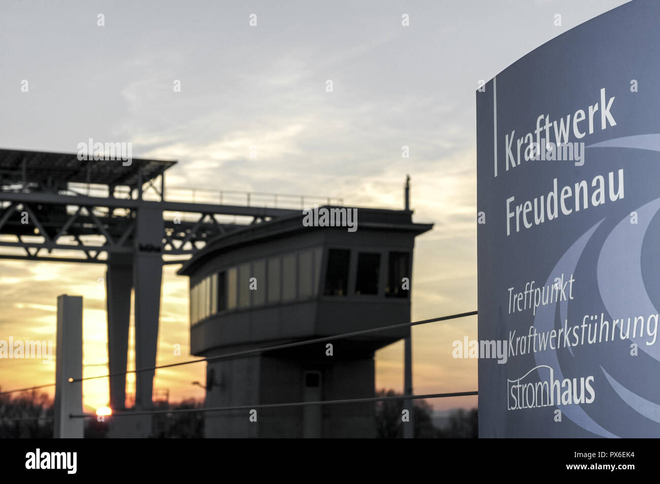 Vienna, hydroelectric power plant Freudenau, Austria, Freudenau Stock ...