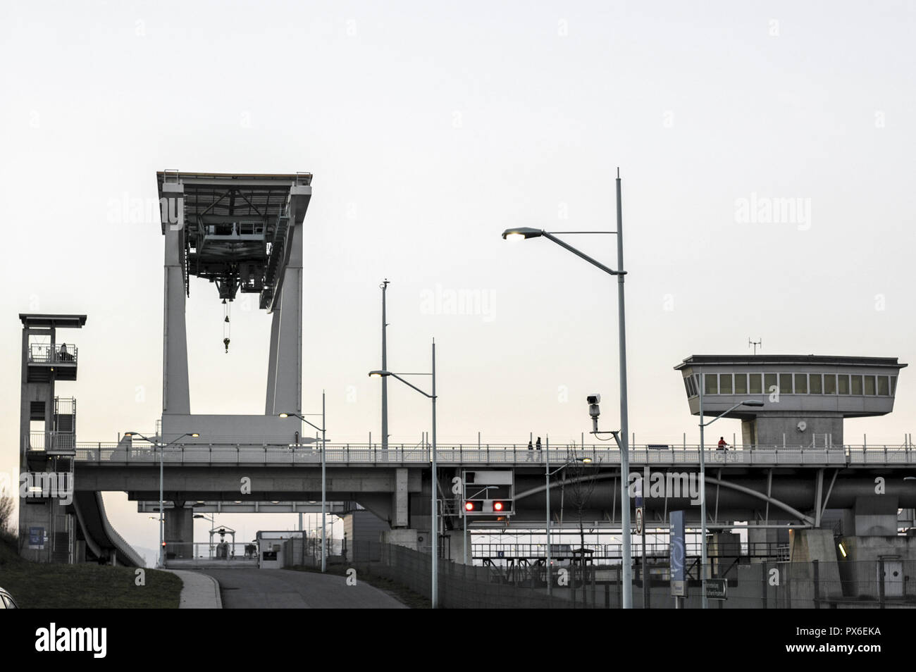 Vienna, hydroelectric power plant Freudenau, Austria, Freudenau Stock ...