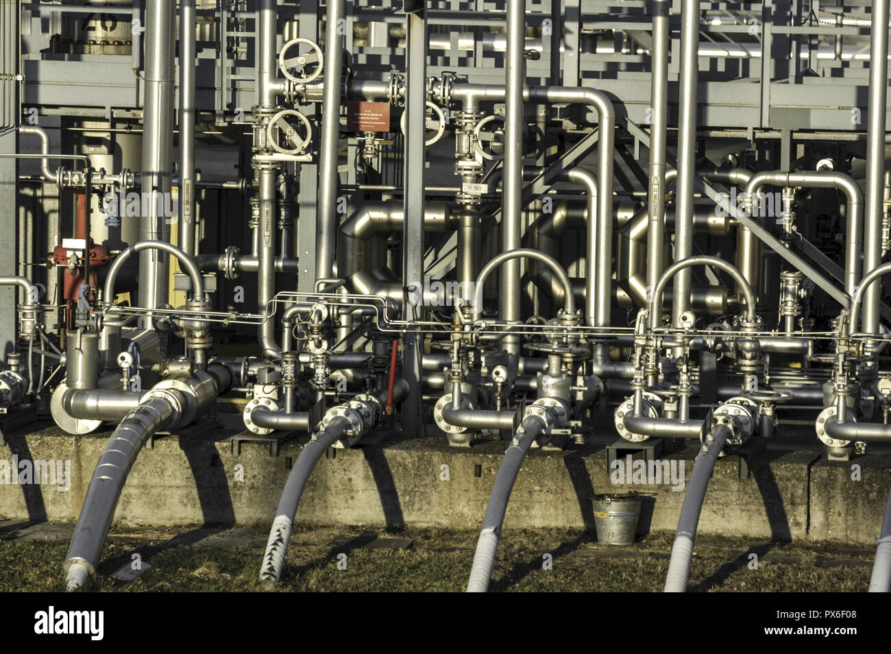 Vienna, pipelines, industrial plant, Austria, Lower Austria, Vienna ...
