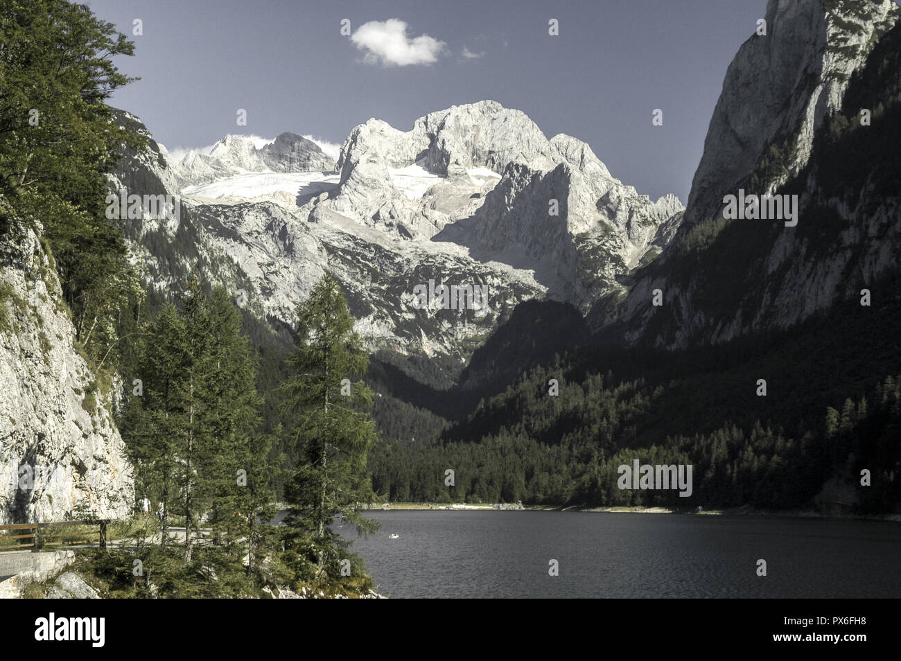 Lake Gosau, mountain Dachstein, Austria, Upper Austria, lakes, Gosausee ...
