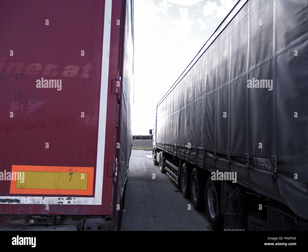 Grouping and parking hi-res stock photography and images - Alamy