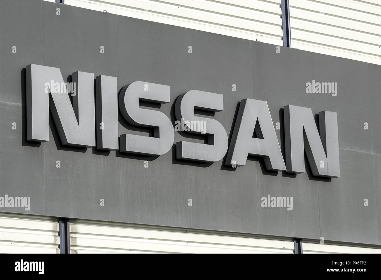 Company sign Nissan Stock Photo - Alamy