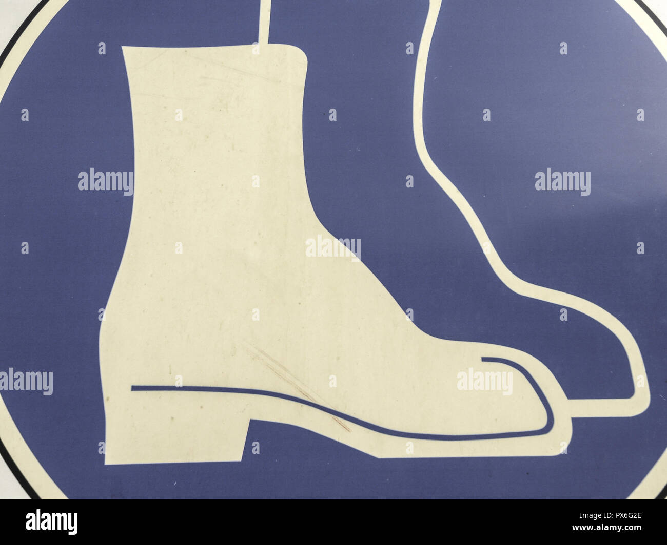 Working boots sign hi-res stock photography and images - Alamy