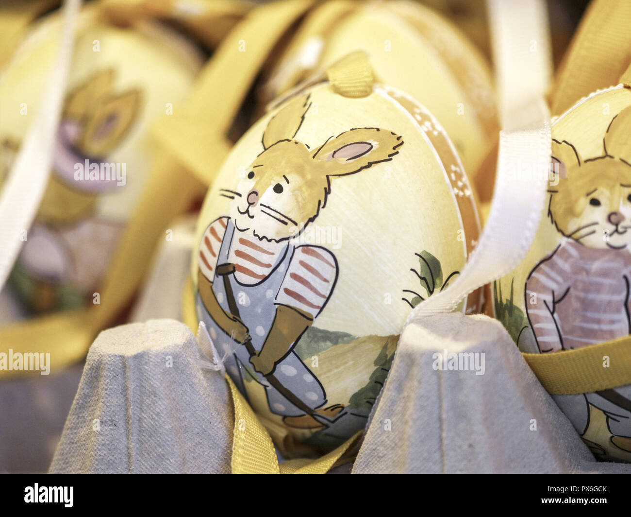 Austrian folklore painting hi-res stock photography and images - Alamy