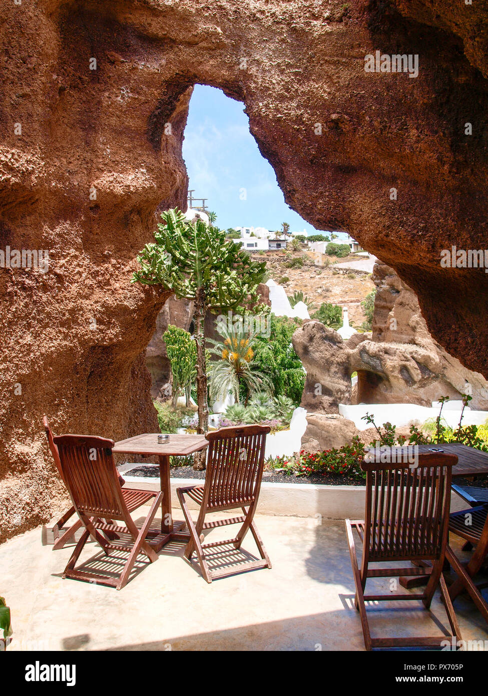 Mar a lago pool hi-res stock photography and images - Alamy