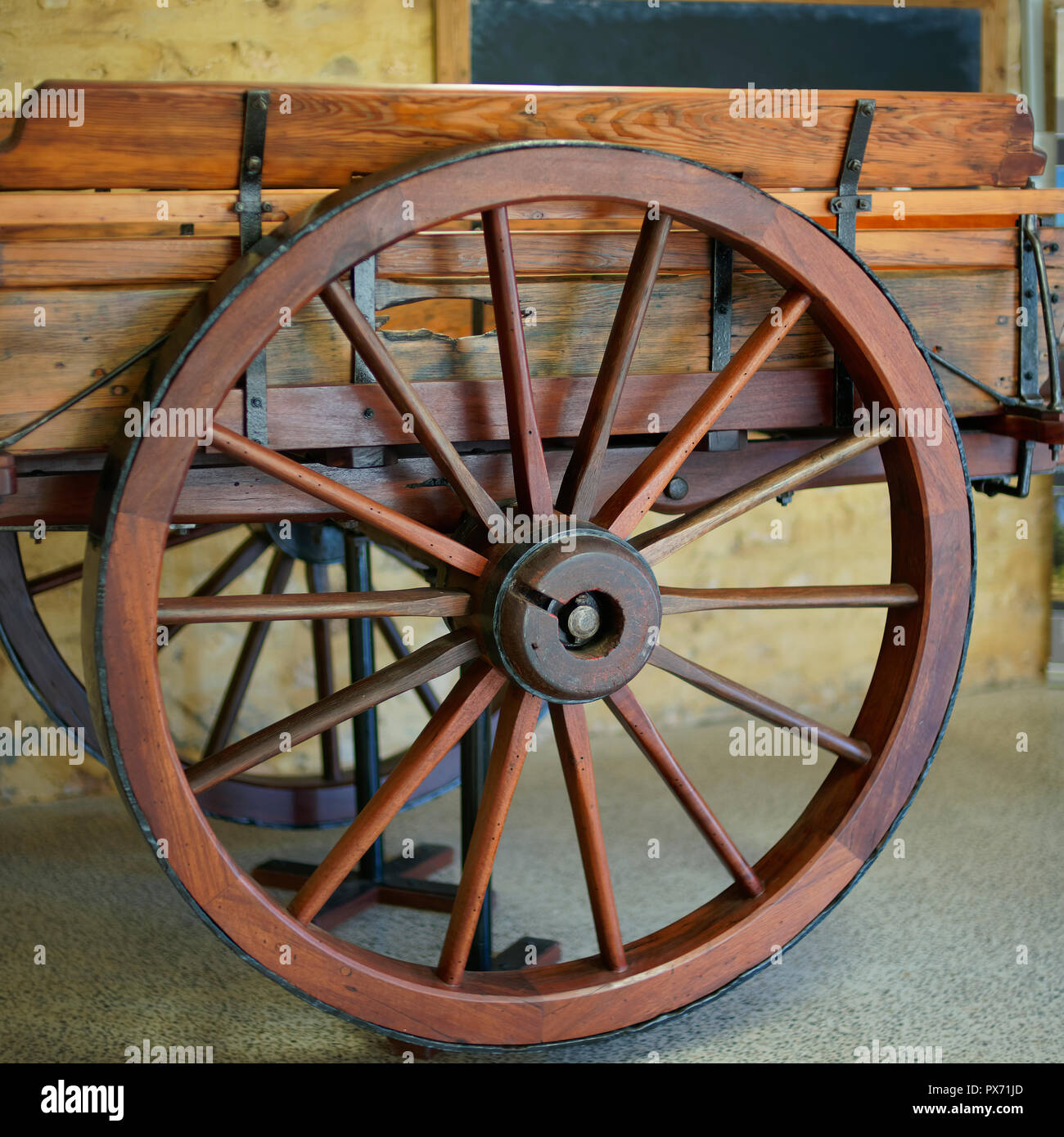 Timber cart wheel hi-res stock photography and images - Alamy