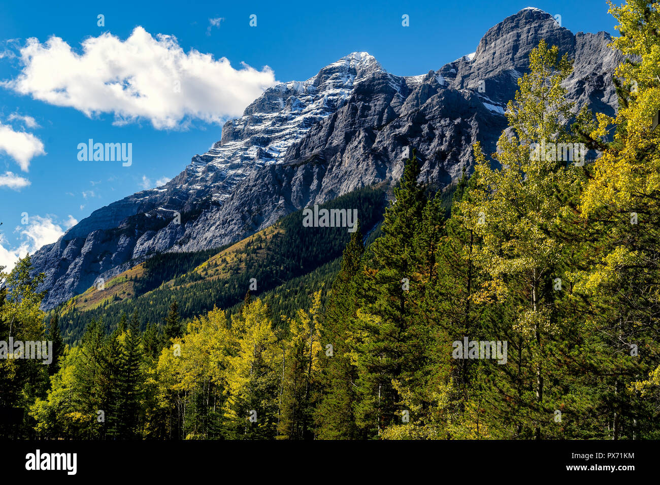 Spectacular fall scenery in Kananaskis Country, Alberta, Canada Stock ...