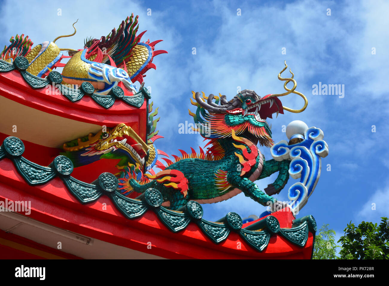 Chinese dragon engrave hi-res stock photography and images - Alamy