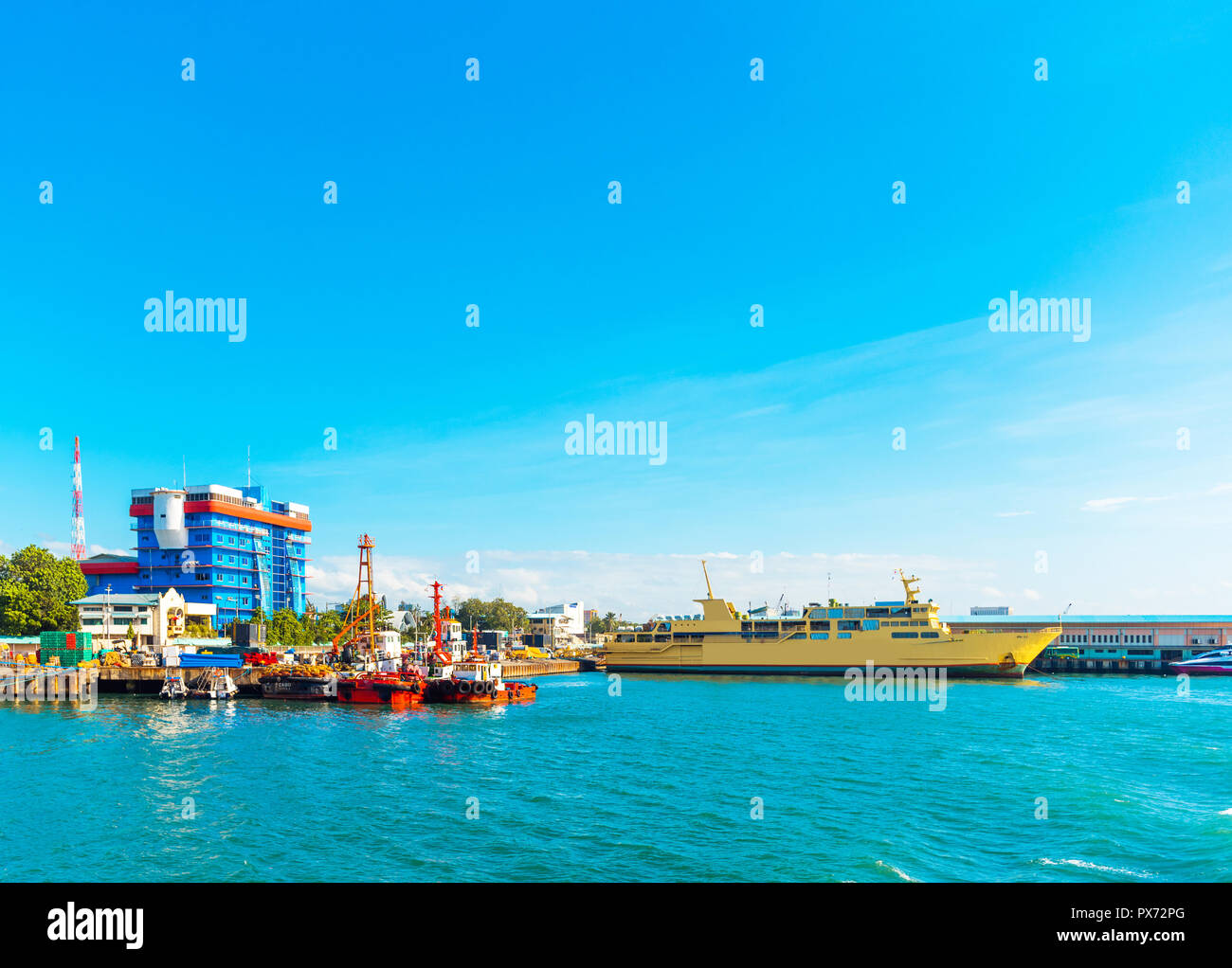 Cebu ships hi-res stock photography and images - Alamy