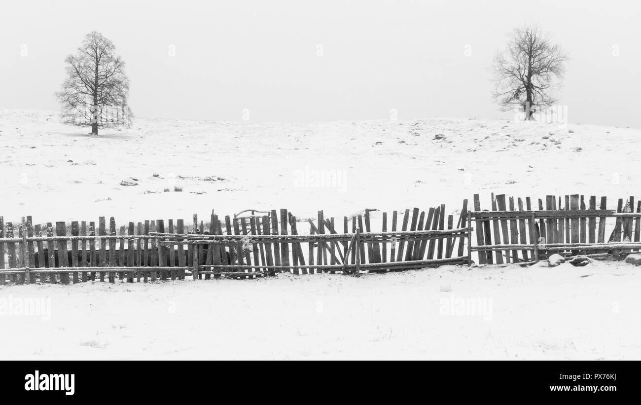 Winter snow romania Black and White Stock Photos & Images - Alamy