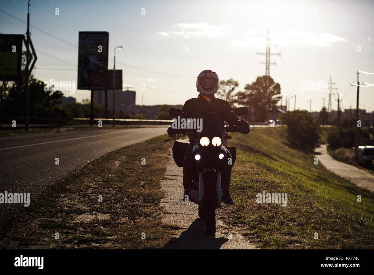 Fast moving bike hi-res stock photography and images - Alamy