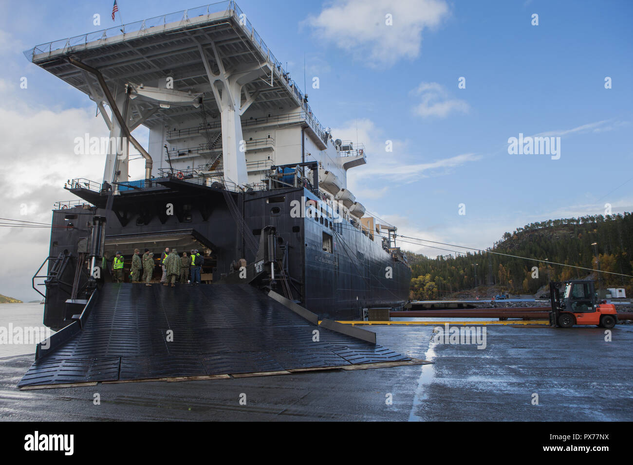 Marine corps prepositioning hi-res stock photography and images - Alamy