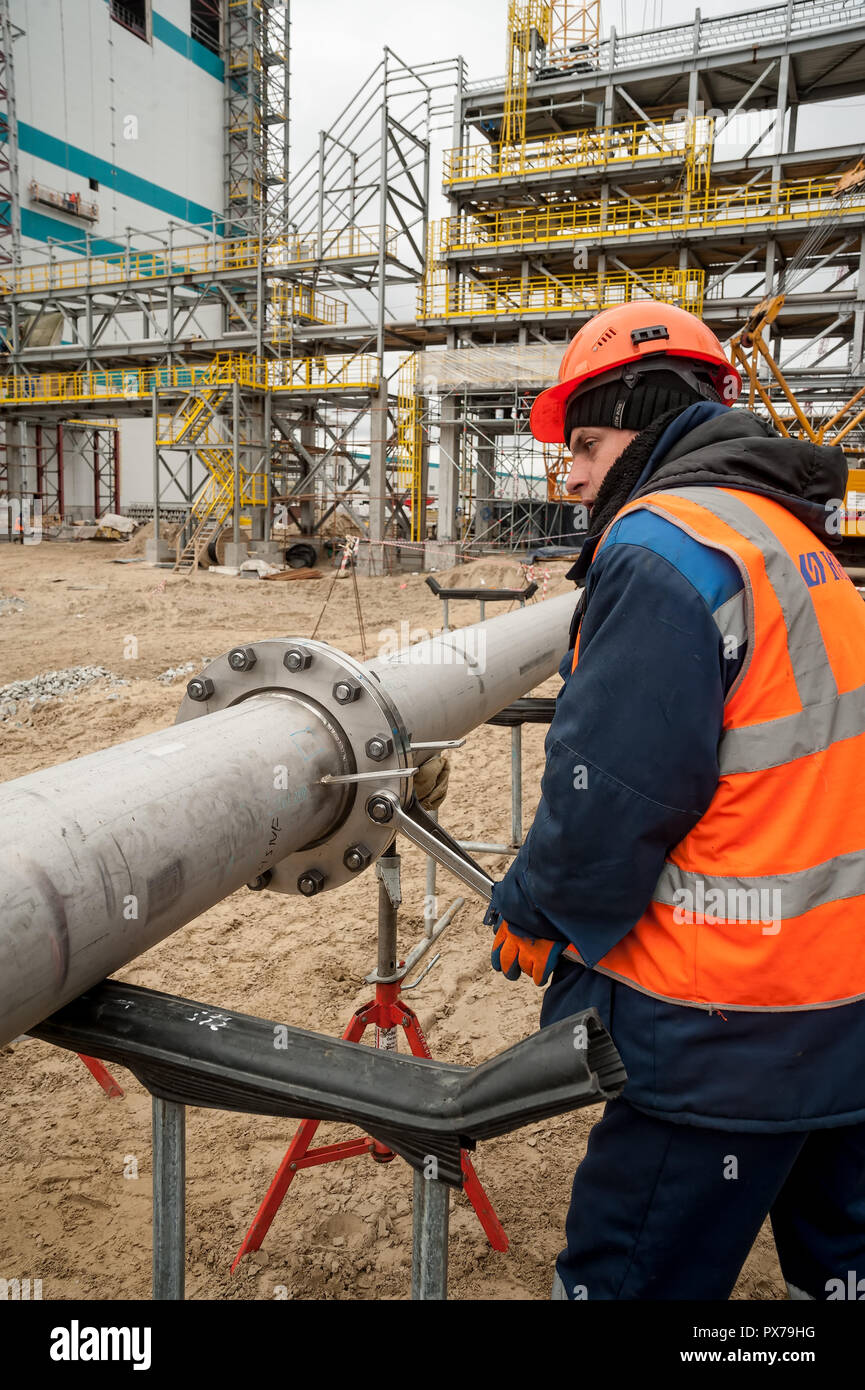 Hydrocarbons technology hi-res stock photography and images - Alamy