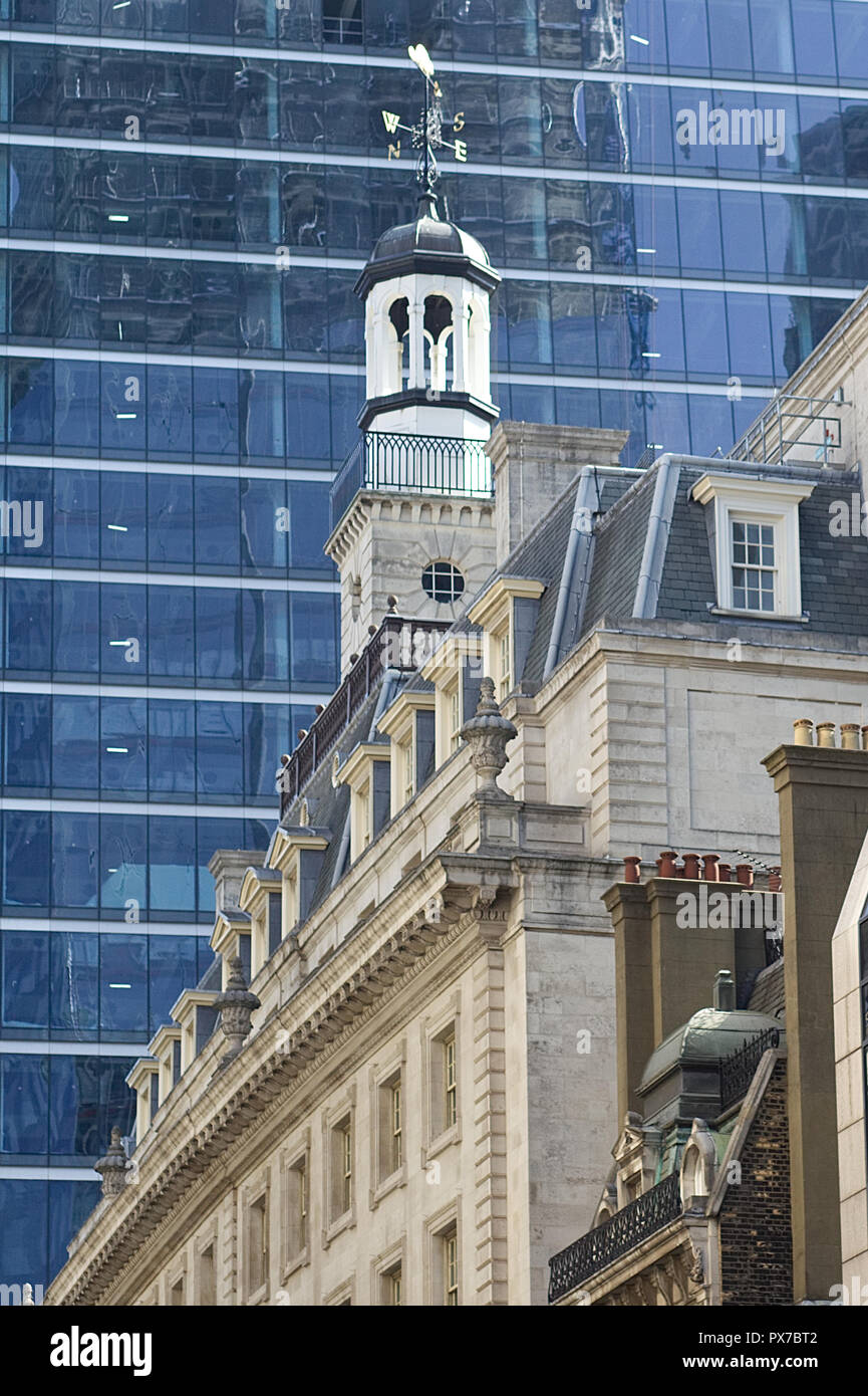 Church glass office buildings hi-res stock photography and images - Alamy