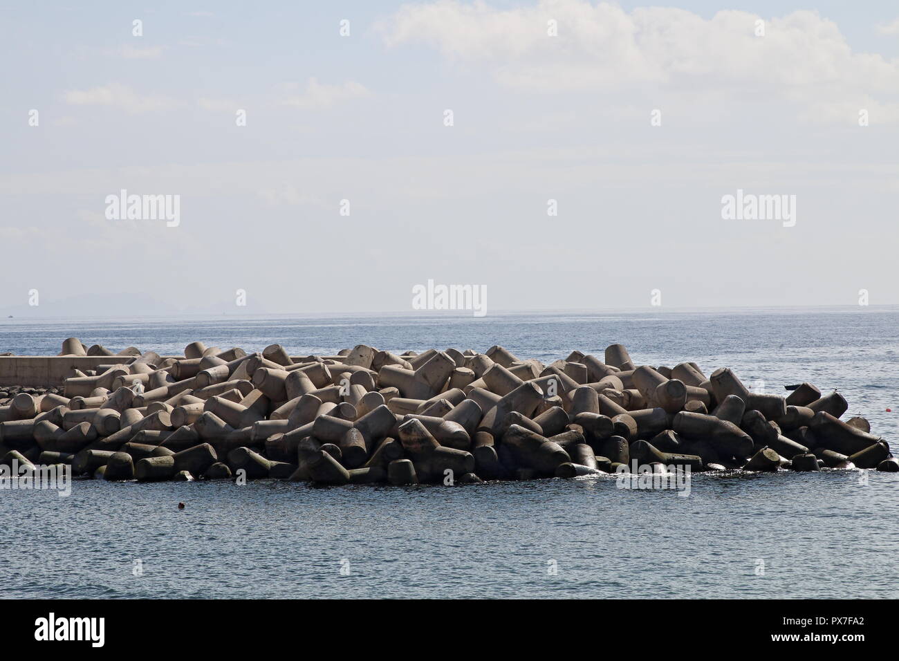 Funchal bay beach hi-res stock photography and images - Alamy