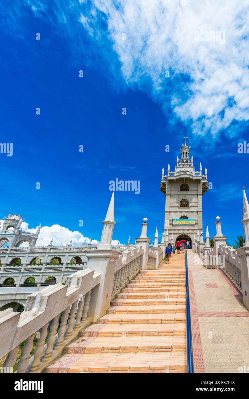 CEBU, PHILIPPINES - FEBRUARY 23, 2018: The Catholic Simala Shrine in ...
