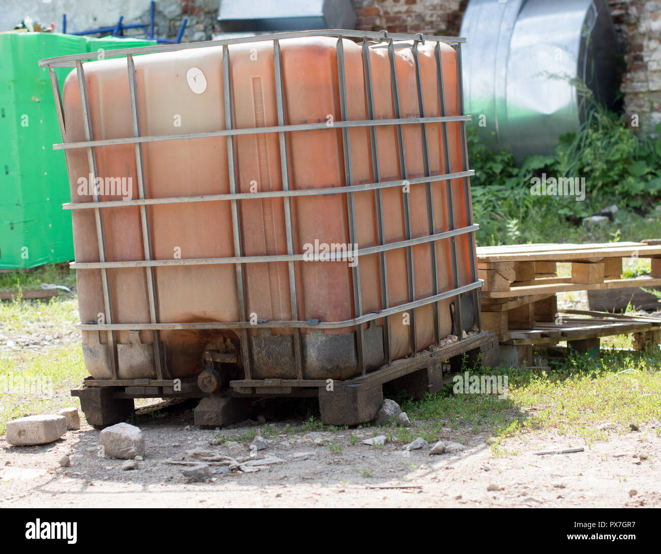Pallet train hi-res stock photography and images - Alamy