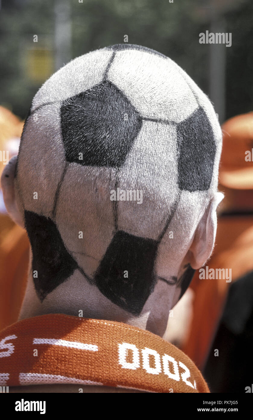 2000 football fan hi-res stock photography and images - Alamy
