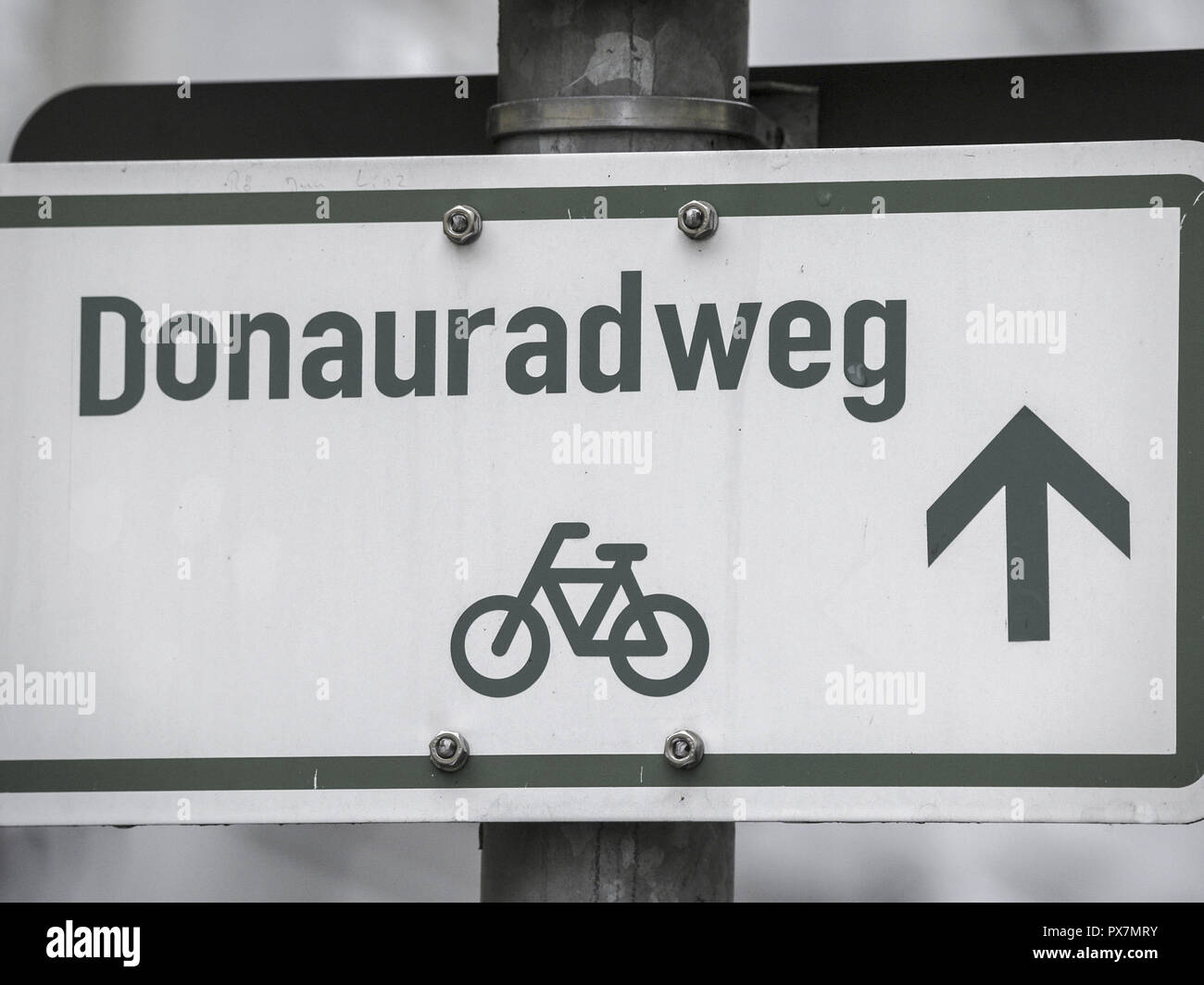 Sign cycle track along the Danube, Germany, Southern Germany, Passau ...