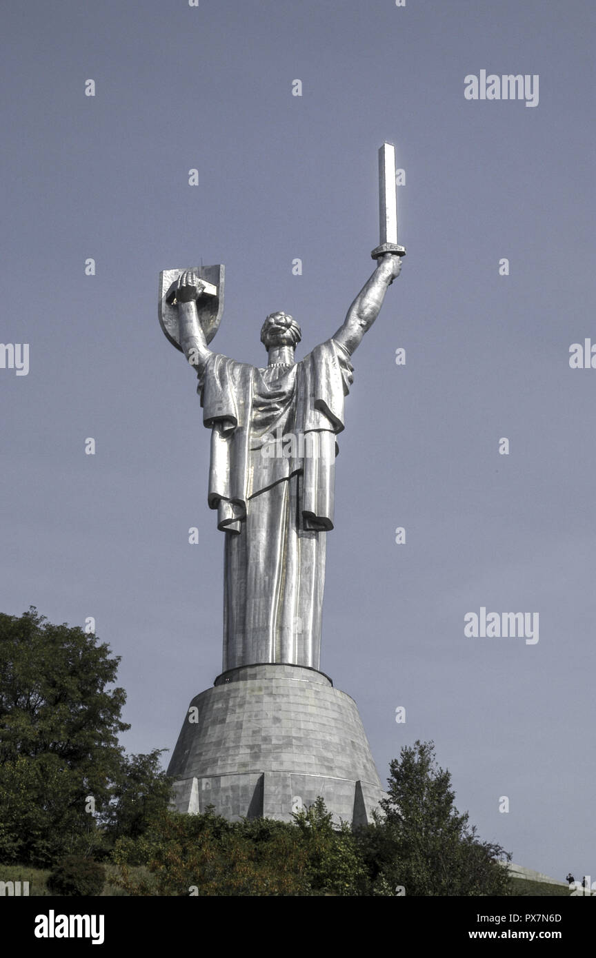 Kiev, Statue Mother, Ukraine, Mother Statue Stock Photo - Alamy