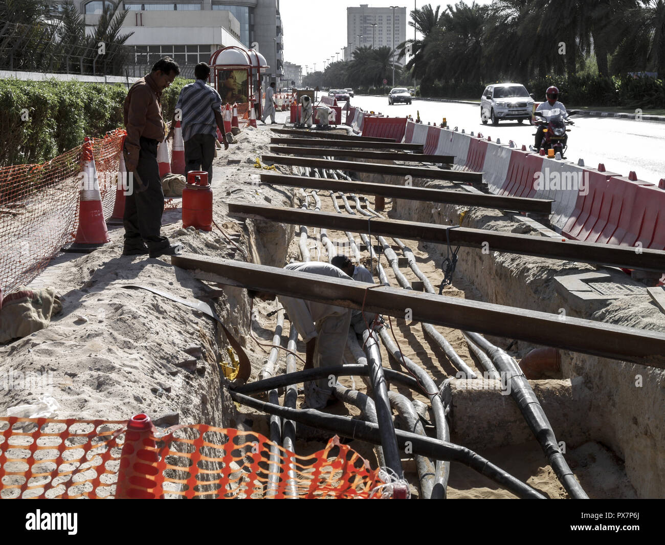 Dubai, wire installation site, United Arab Emirates Stock Photo - Alamy