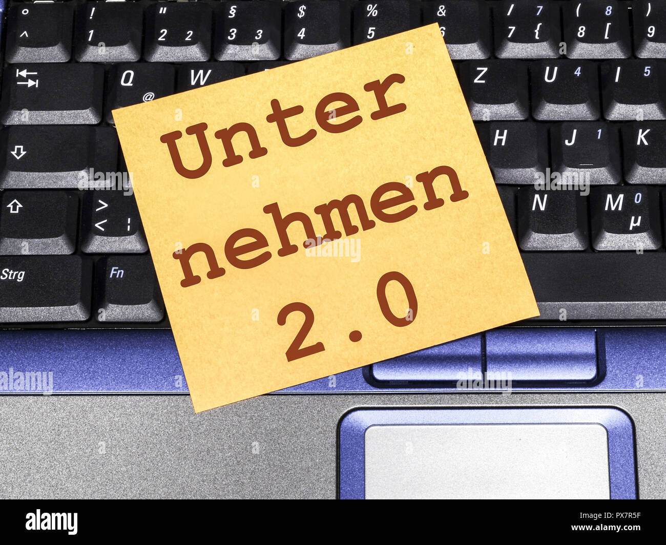 Memo note on notebook, Enterprise 2.0 Stock Photo - Alamy