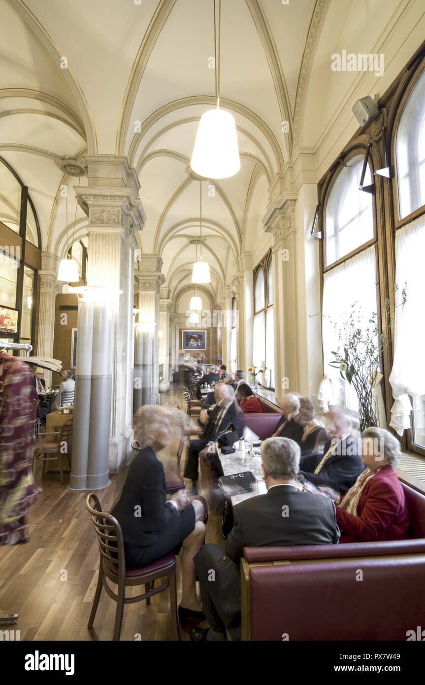 State Opera Cafe, Austria, Vienna Stock Photo - Alamy