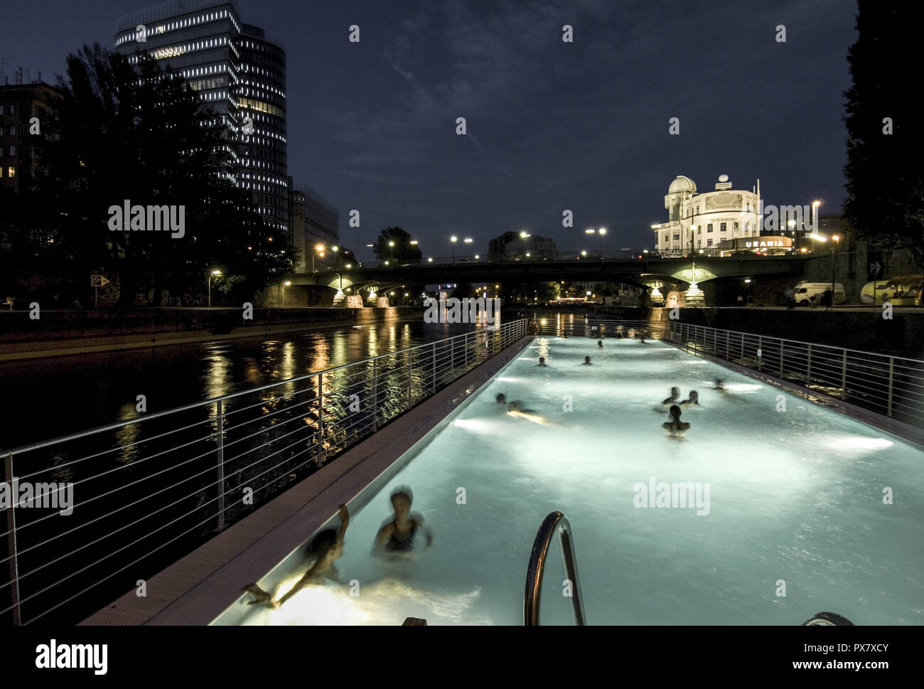 Vienna, swimming pool on the Danube Channel, Austria, Danube Channel ...