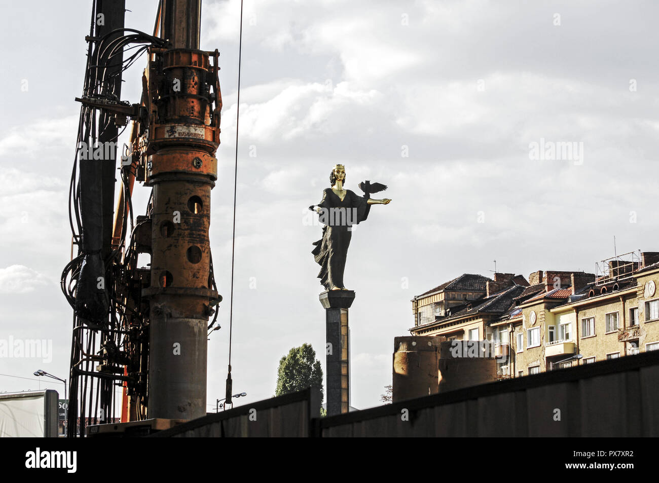 Sofia, Independence Square, statue, Bulgaria Stock Photo - Alamy