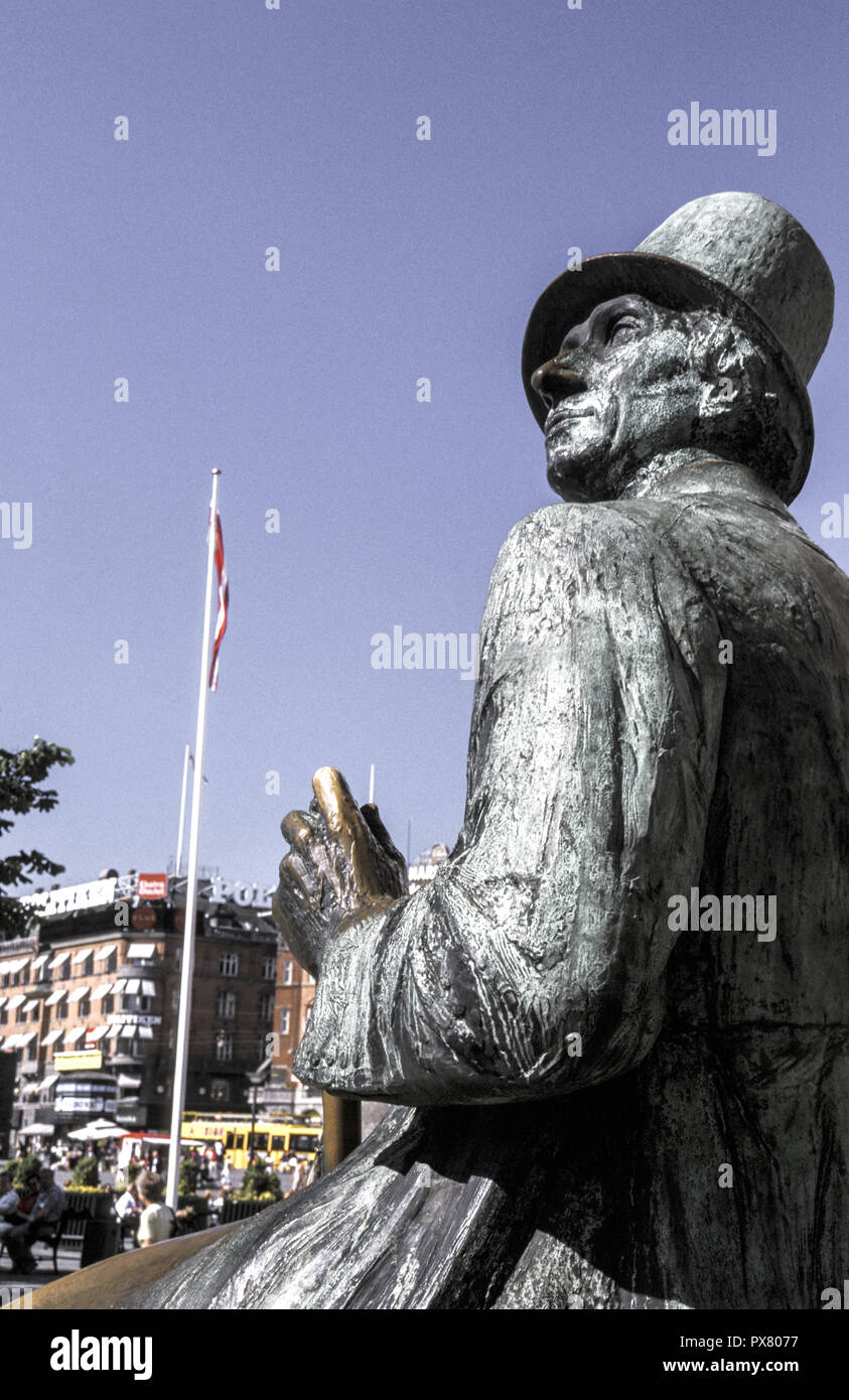 Copenhagen, Statue of Hans Christian Andersen, Denmark, Seeland ...
