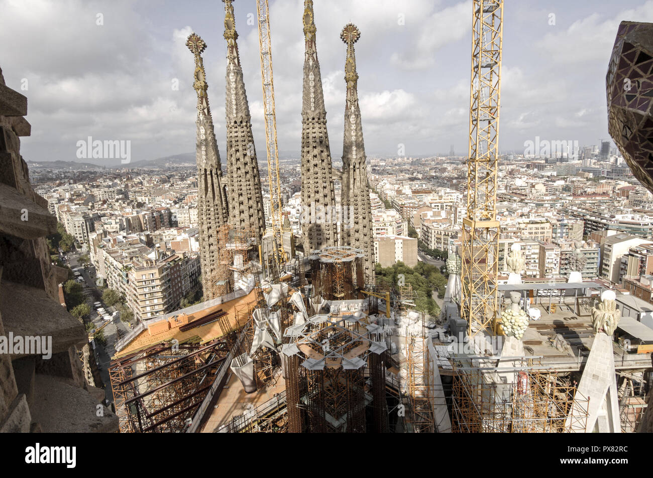 Sagrada familia gaudí drawing hi-res stock photography and images - Alamy