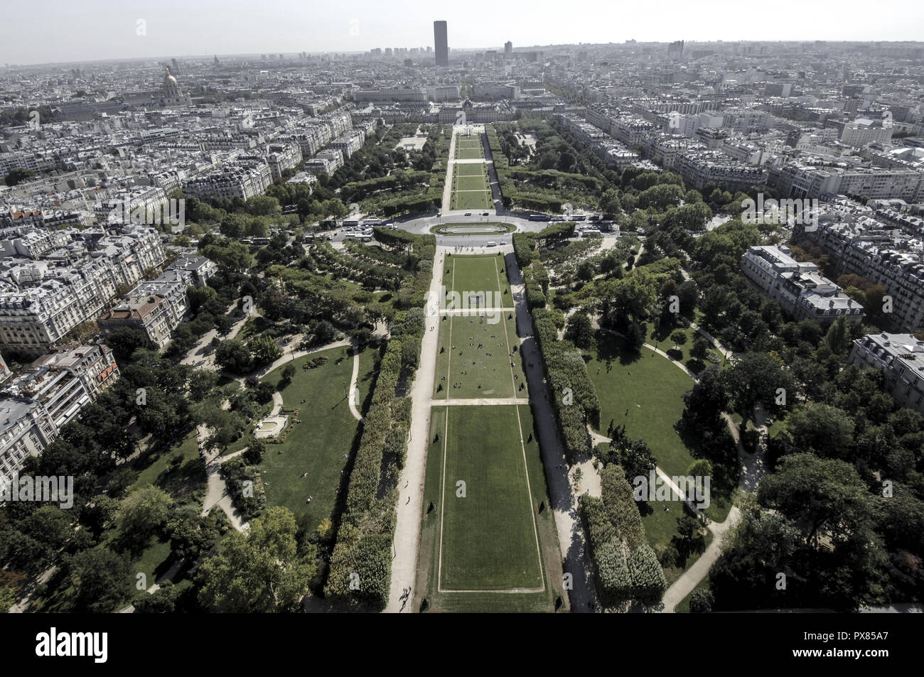 Paris, Parc du Champ de Mars, France Stock Photo - Alamy