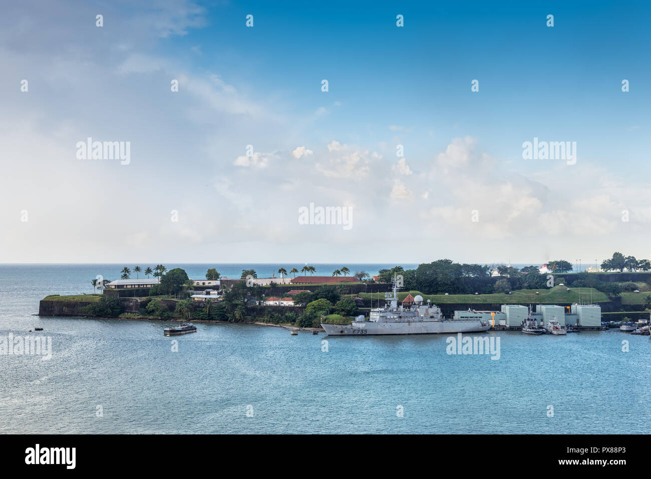 French gun boat hi-res stock photography and images - Alamy