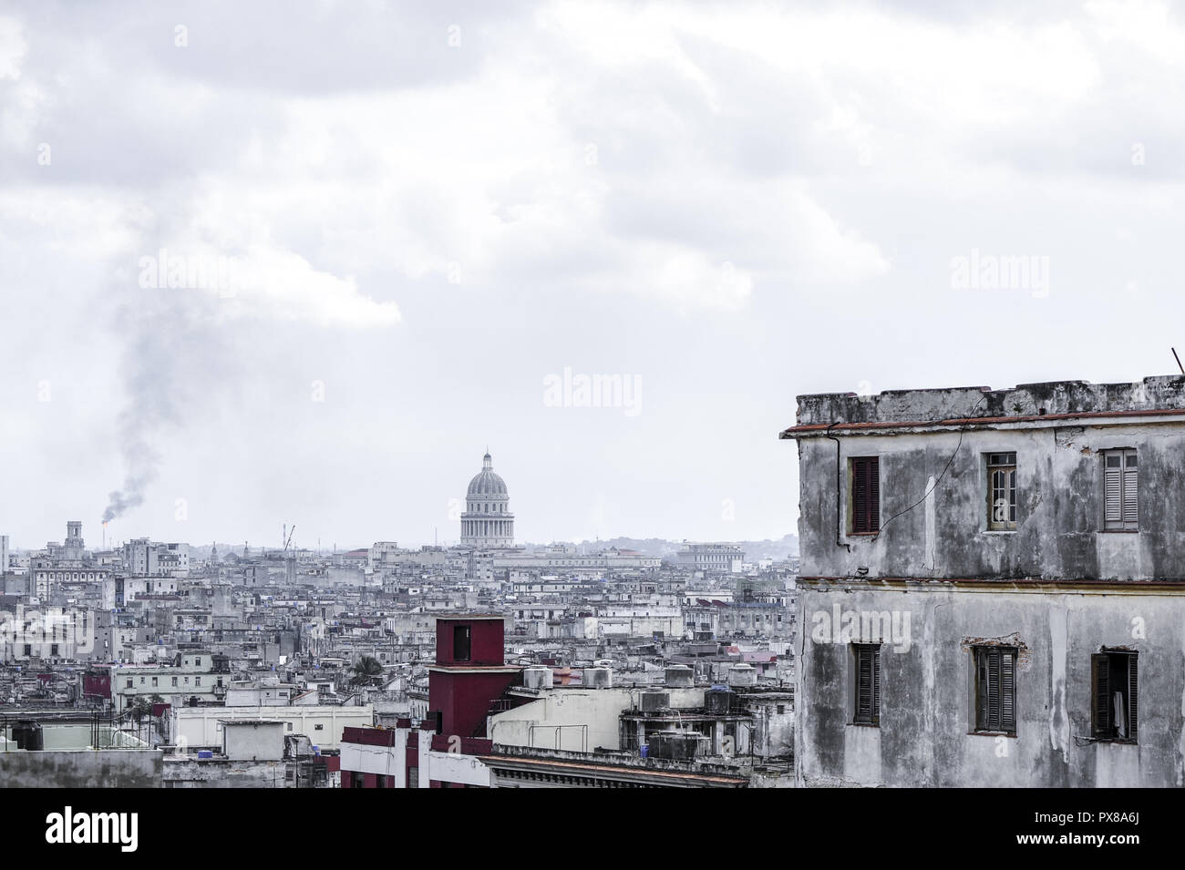 Cuba cuban shanty town hi-res stock photography and images - Alamy