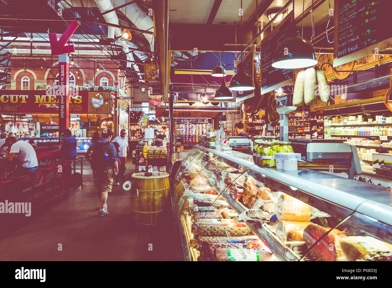Reading terminal vegetables hi-res stock photography and images - Alamy