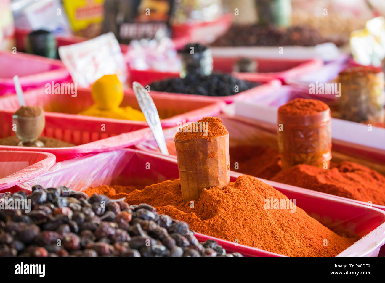 Traditional bazaar with spices in Tashkent, Uzbekistan Stock Photo - Alamy